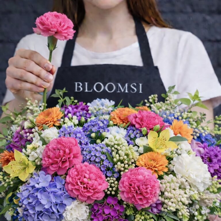 Bloomsi – Premium Custom Flower Bouquets & Delivery in Oakville & GTA